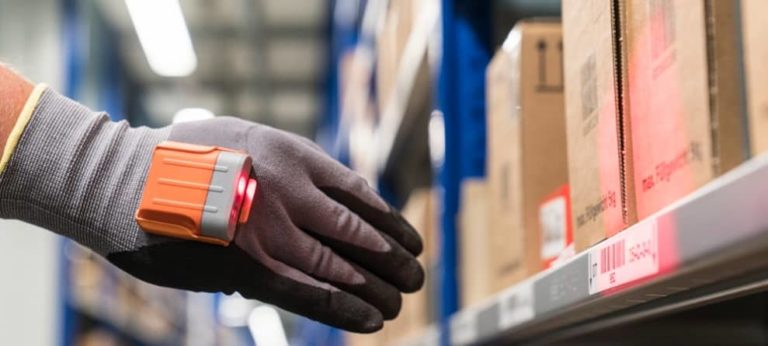 German Startup Brings Smart Gloves to Industries