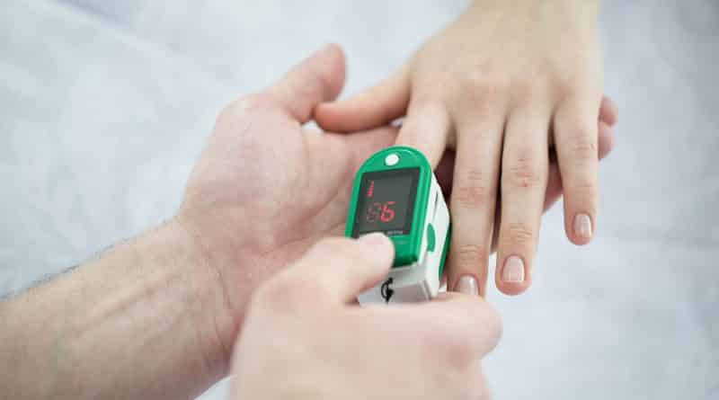 Build Handheld Medical Device with Low Power and Robust Security MCUs